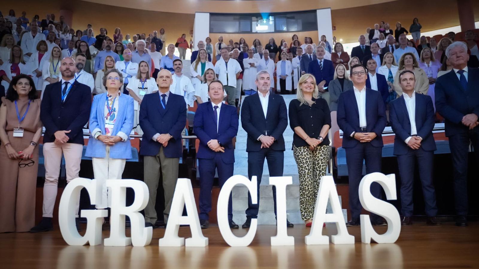 El Hospital Doctor Negrín cumple 25 años